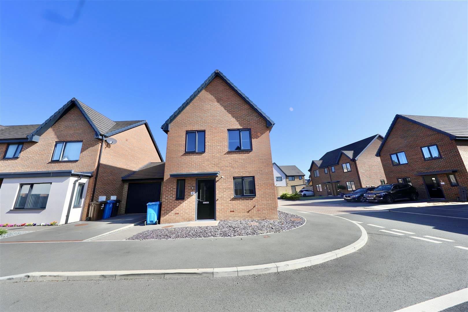 Brentford Drive, Hull - Symonds & Greenham